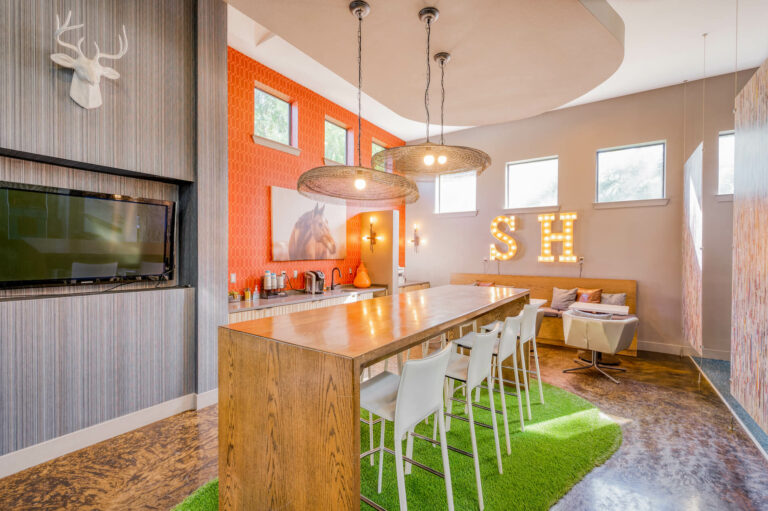 Huntsville TX Student Apartments | Republic Sam Houston